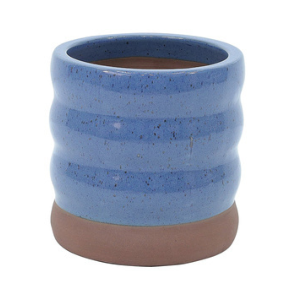 CASTLE PLANTER – Global Outdoors Inc